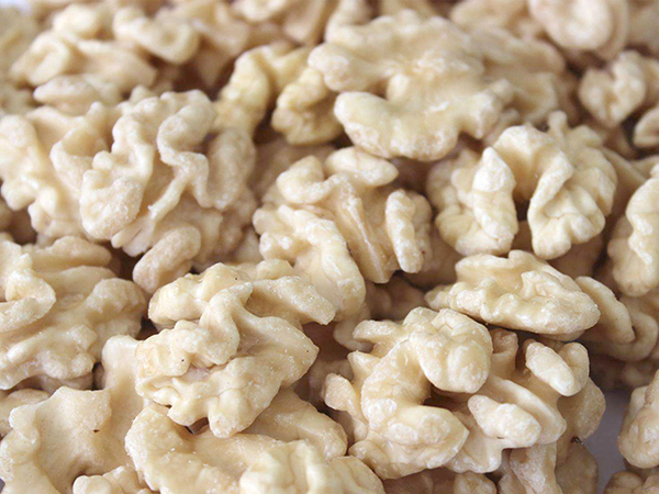 Skinless Walnut Kernels for sale & wholesale, Skinless Walnut Kernels ...